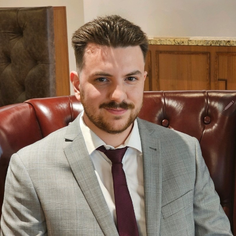 Our Team | Brokers' BackOffice